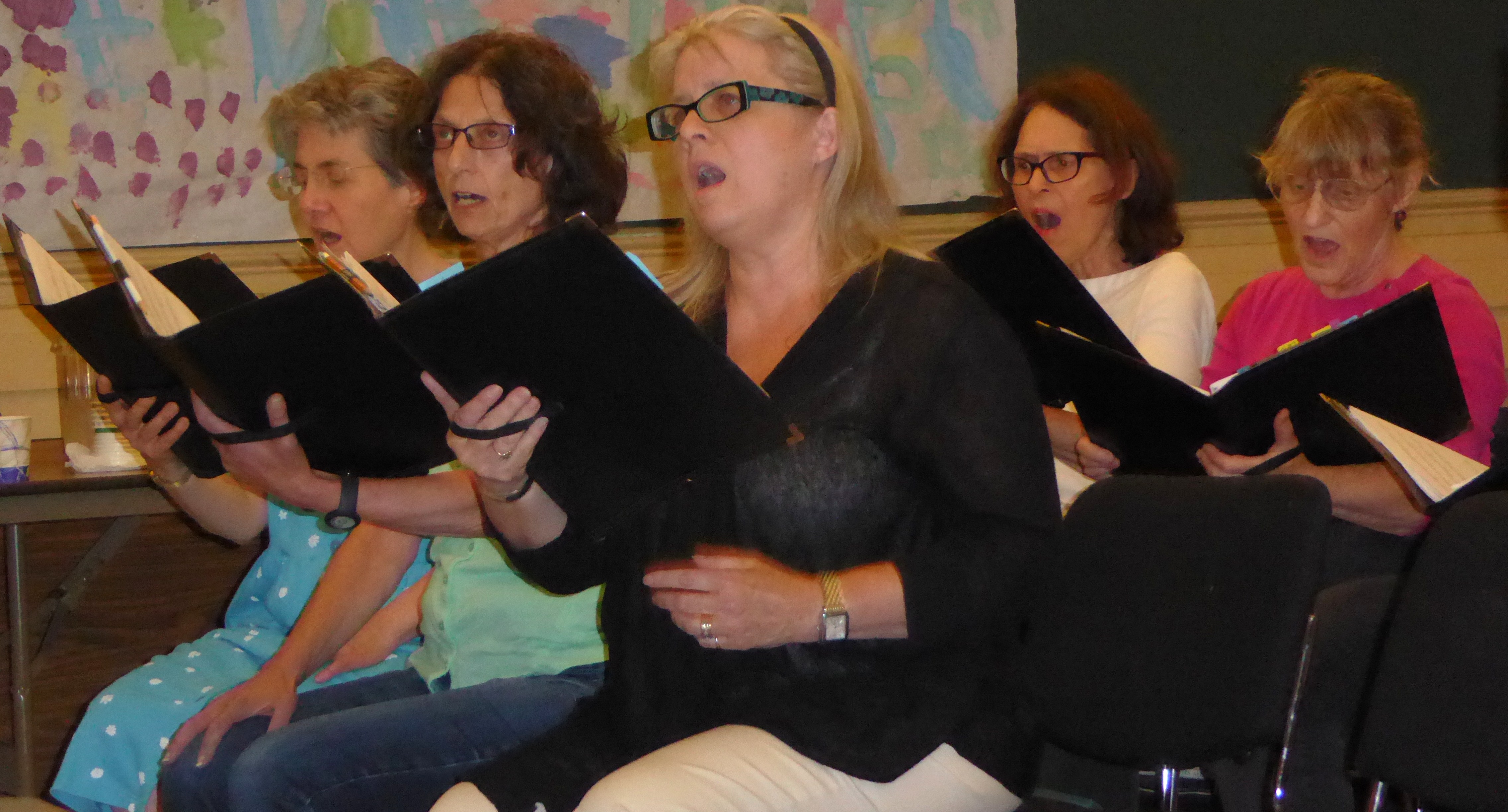 Photo Gallery – Kol Rinah Chorale